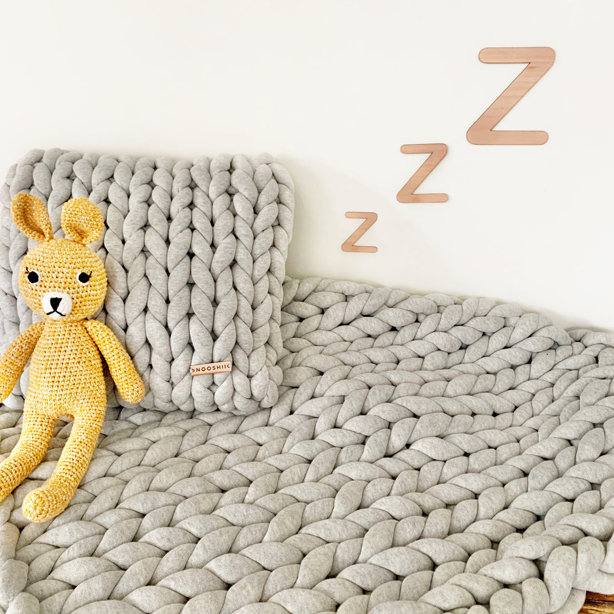 Sleepy Z’s – NOOSHII